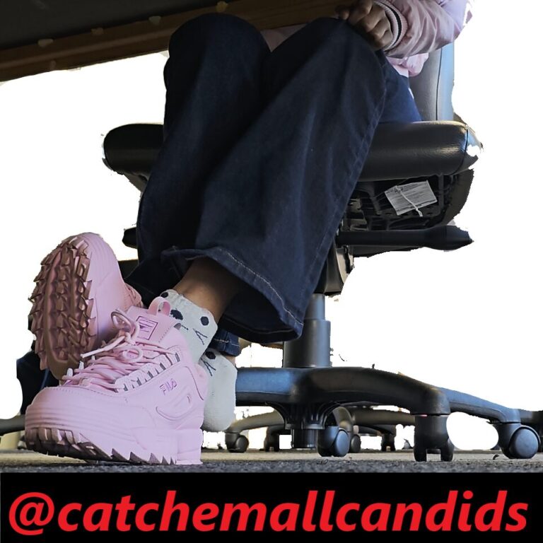 Ebony Pink Filas Shoeplay (Front View)